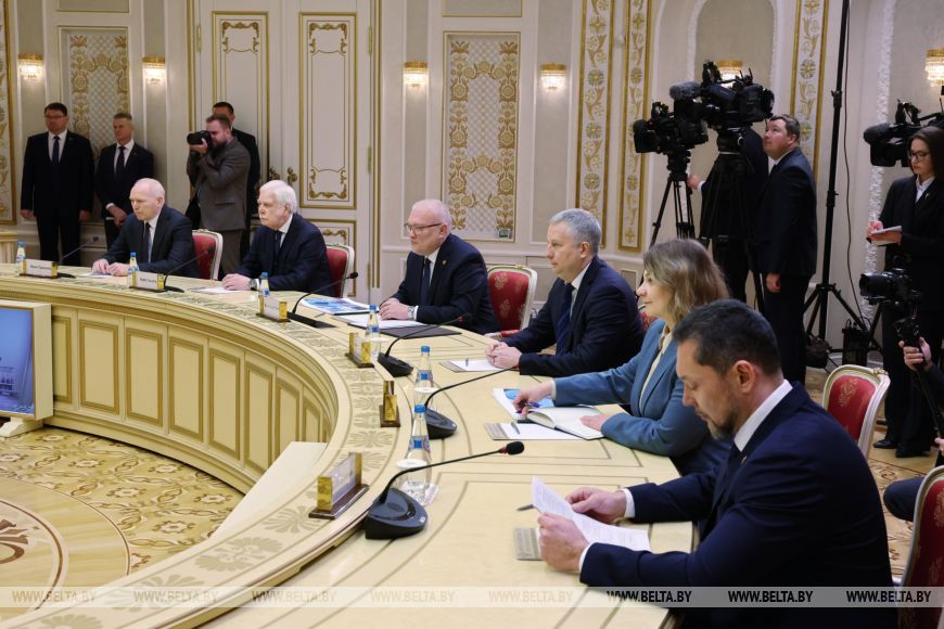Lukashenko: Belarus, Russia must rely on domestic production